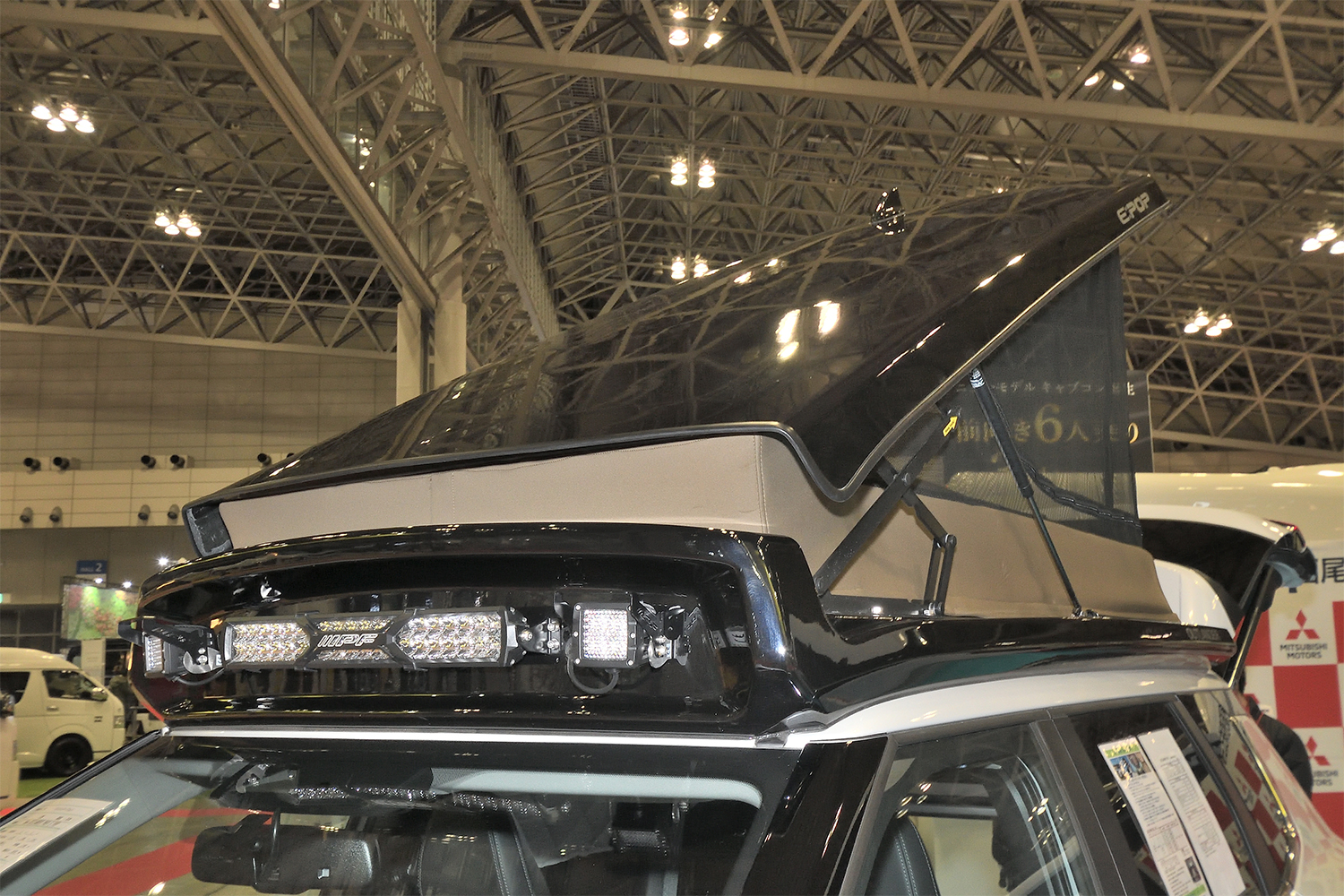 SUVなのに大人4人がゆったり車中泊できる！ 「E：POP OUTLANDER」はサイコーの車中泊マスターだった | soto lover - ソトラバ | ～ソトラバならもっと外遊びに出かけ ...