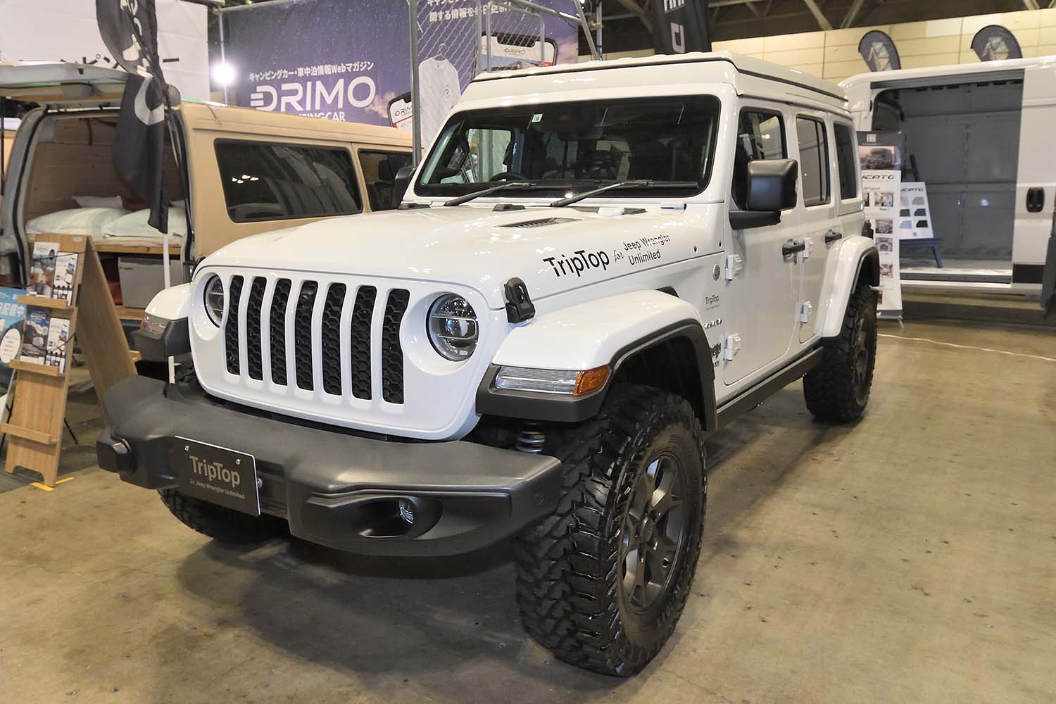 ルーフトップテントを手に入れて「鬼に金棒！」人気JLラングラーで車上泊を叶える「TripTop」の無限の魅力とは | soto lover ...