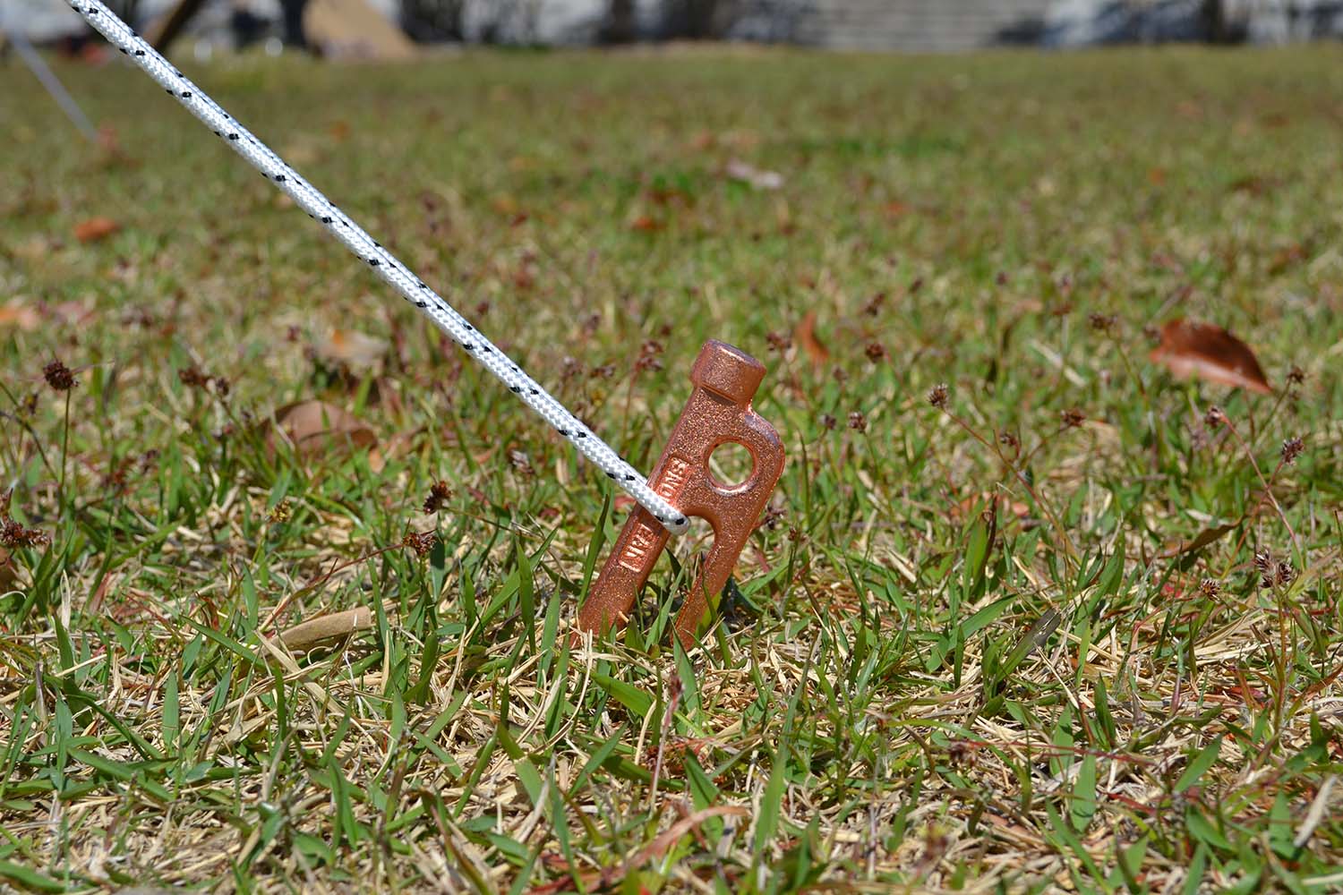 知らず知らずのうちに「迷惑行為」に及んでいることも！ 悪気はないけどやってしまいがちな「キャンプのNG行為」とは | soto lover - ソトラバ