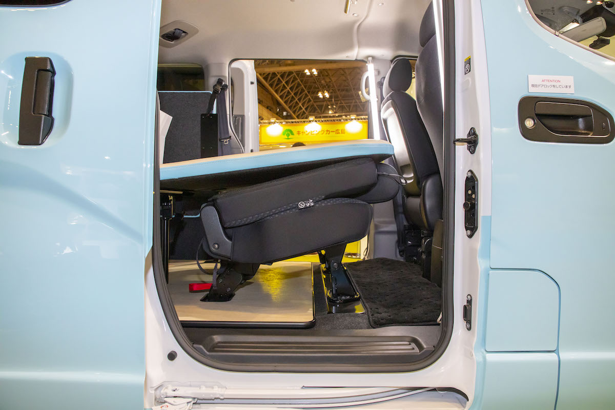 その答えは言わずもがな？ 「SUV」と「箱バン」キャンプで使えるのはどっち | soto lover - ソトラバ