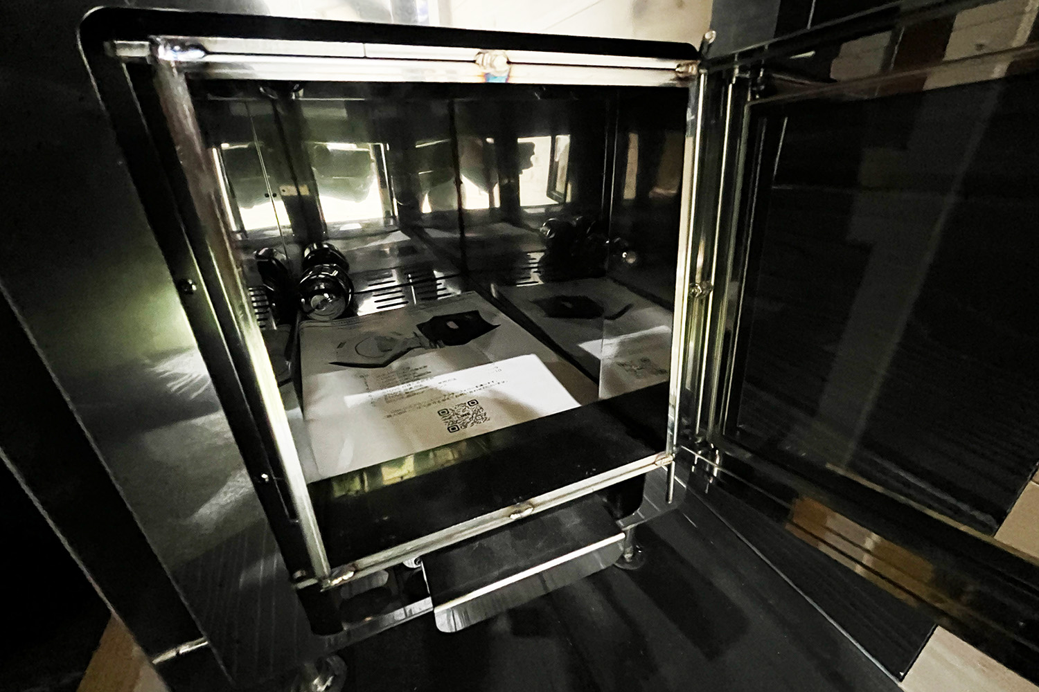 大人4人で“サ活”できる！ 何処へでもサウナを持ってける「KOBAKO SAUNA CAR」の魅力とは | soto lover - ソトラバ