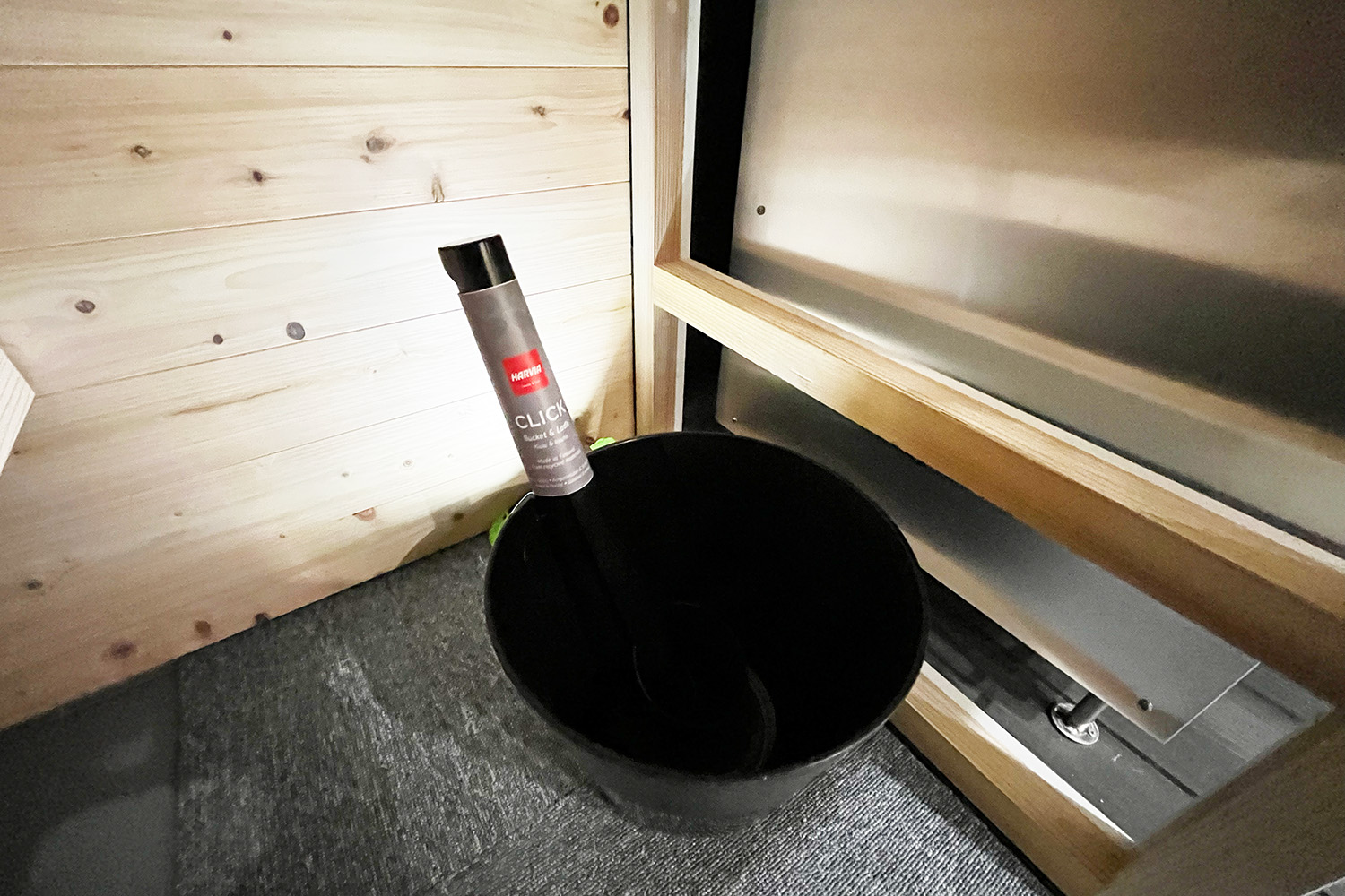 大人4人で“サ活”できる！ 何処へでもサウナを持ってける「KOBAKO SAUNA CAR」の魅力とは | soto lover - ソトラバ