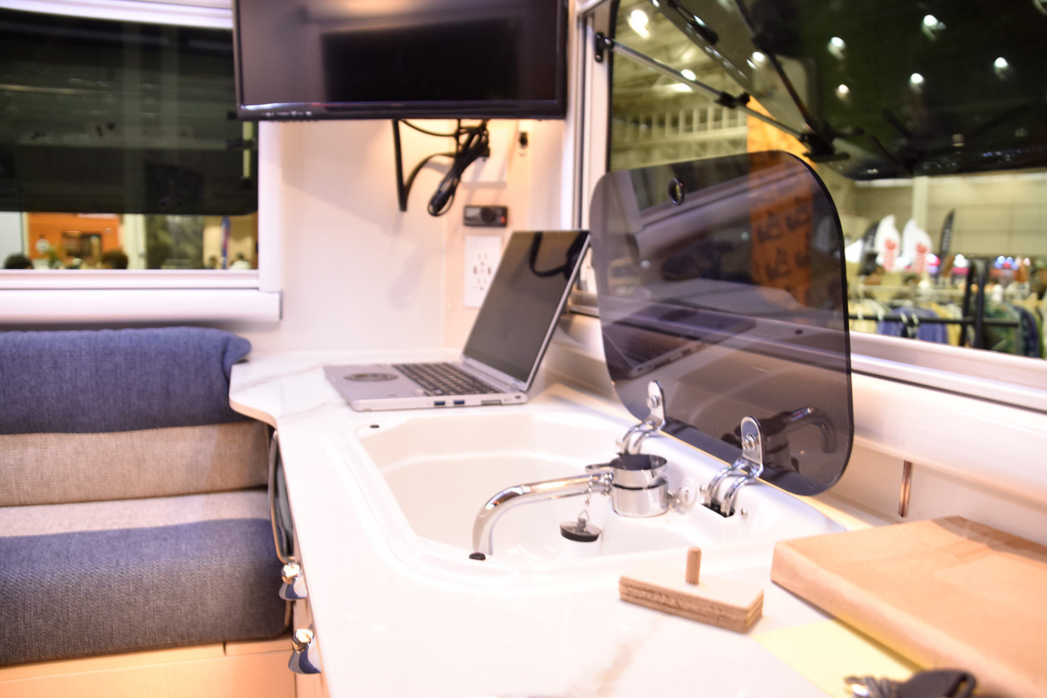 jp_star_happy1_plus7 | soto lover - ソトラバ