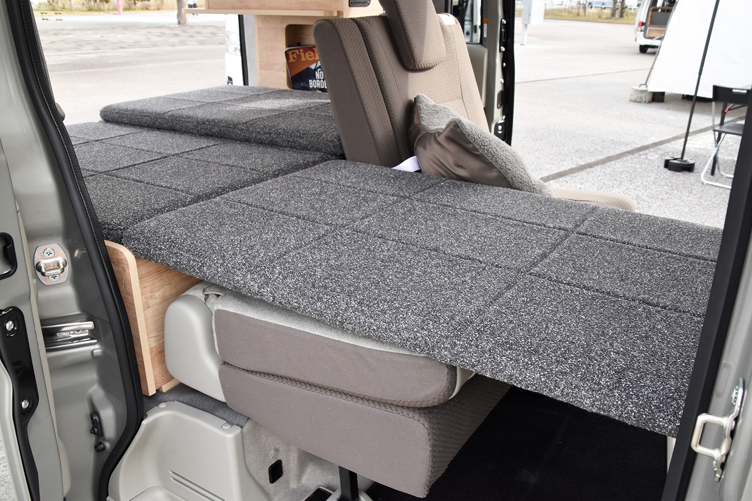 dokodemolife_n18 | soto lover - ソトラバ